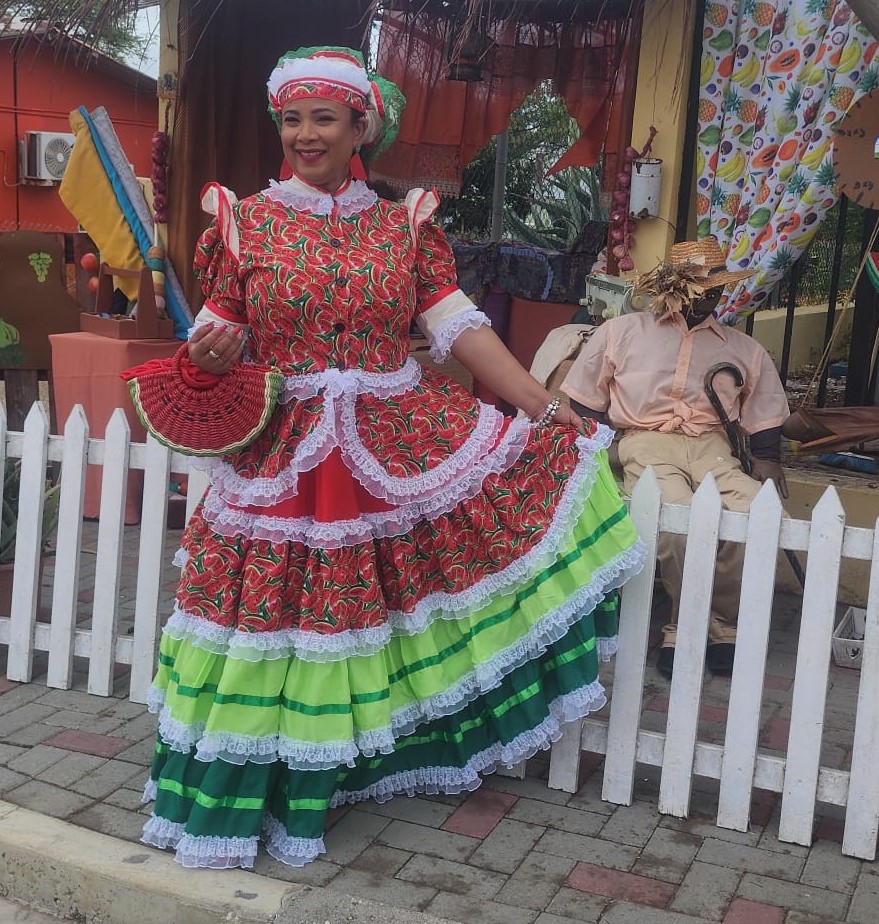 Adely Jansen, kende ta direktor di Bonaire Holding Maatschappij (MHM) i ...