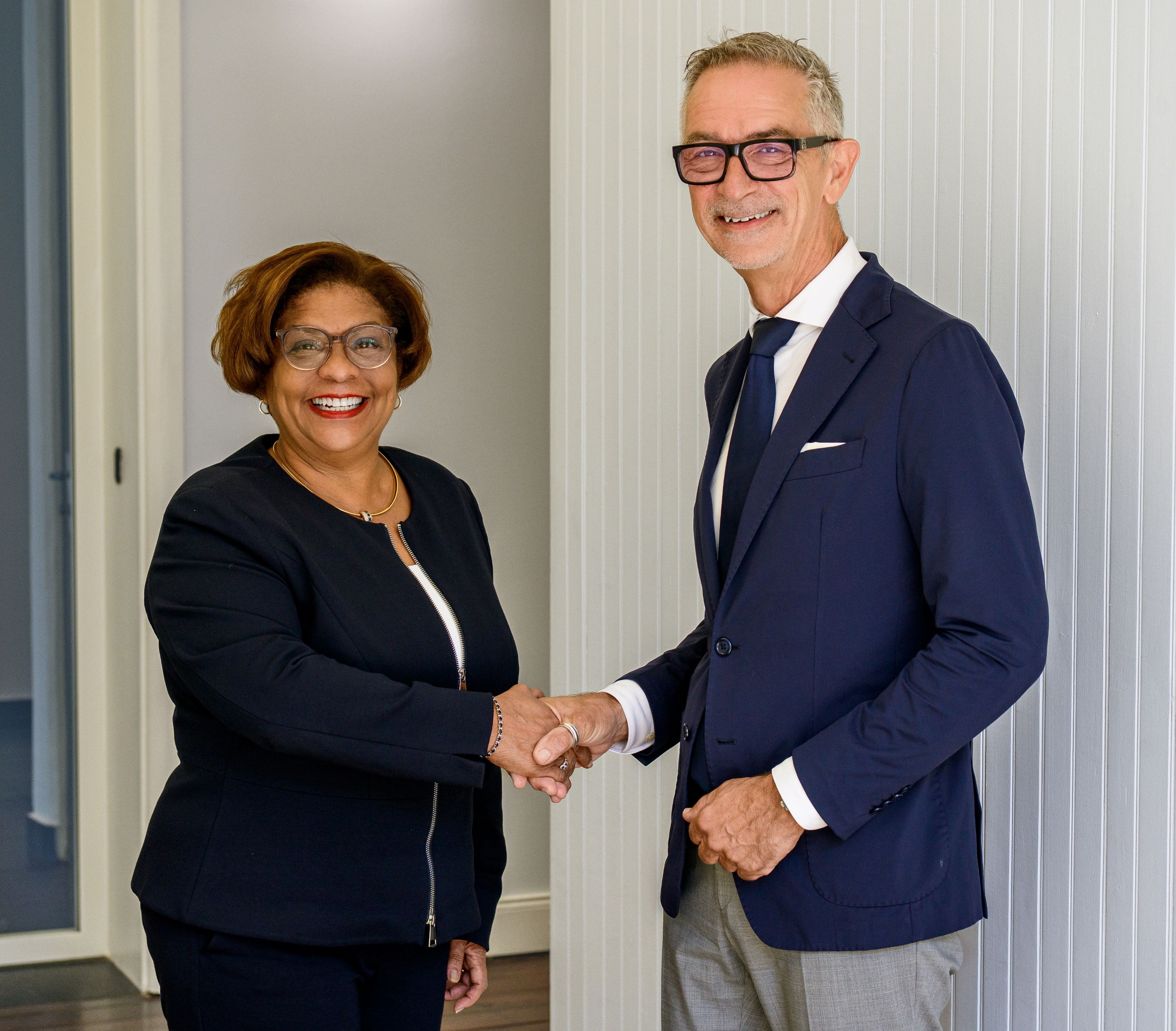 Désirée Alberto-Martina ta despedí di ORCO Bank | Extra Bonaire