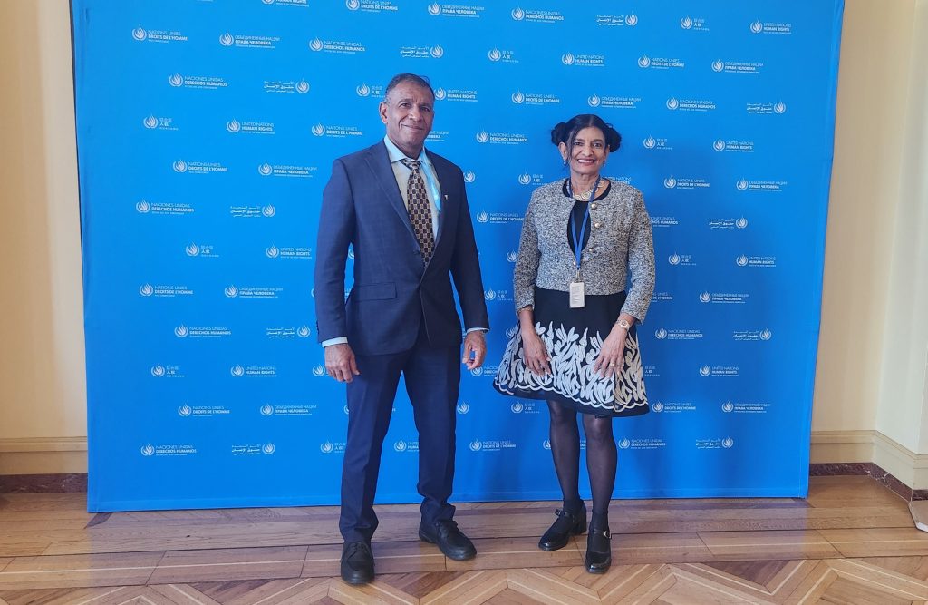 Promé biá den historia BHRO ta reta Estado Hulandes na oudiensia di ...