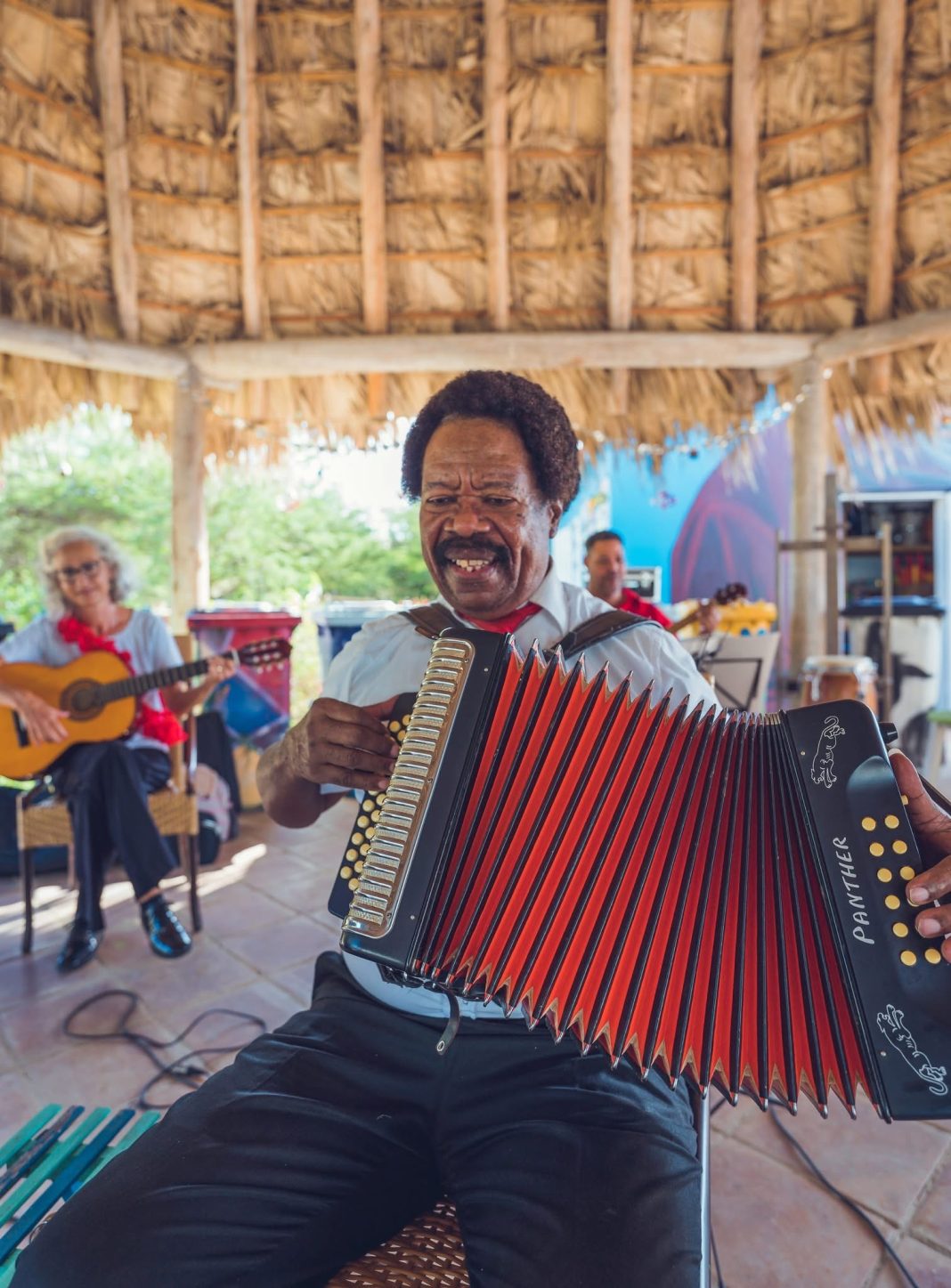 Aktividat interesante na Hòfi Kultural Hopi ekspektativa pa ‘Sinfonia ...