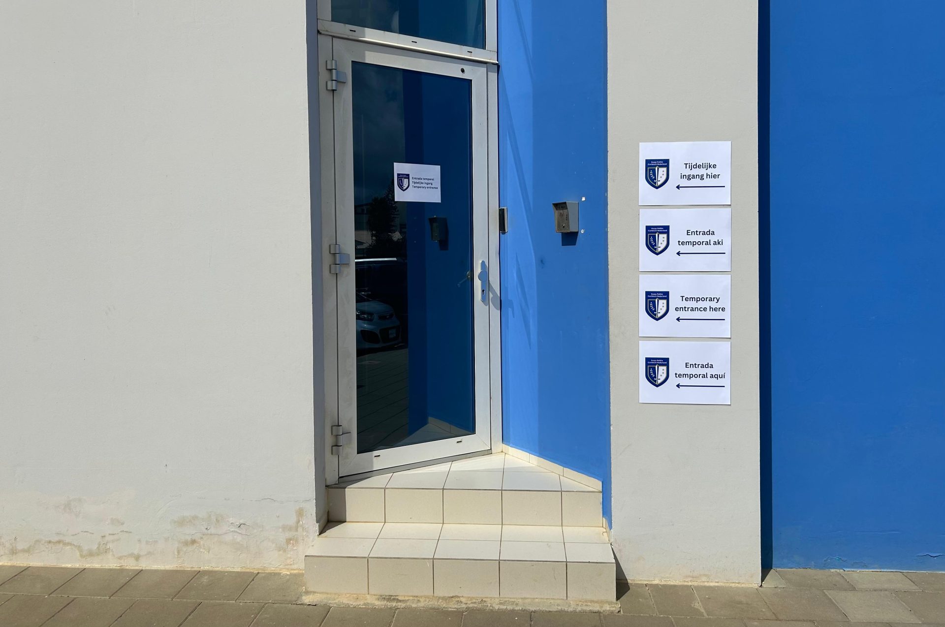 Entrada Warda di Polis ta muda temporalmente | Extra Bonaire