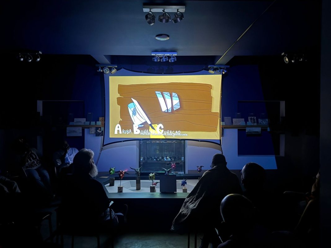 Reflekshon klave na Terramar Museum | Extra Bonaire